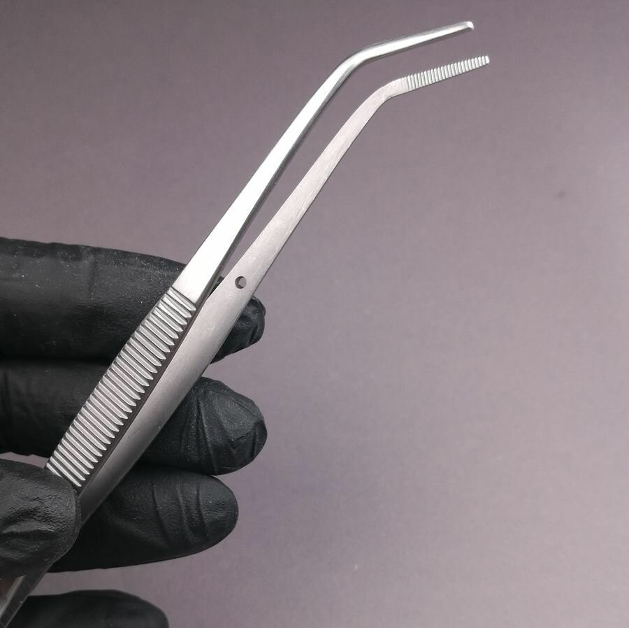 Пинцет изогнутый, 152мм, металл для косметических процедур/удаления волос/для макияжа и бровей