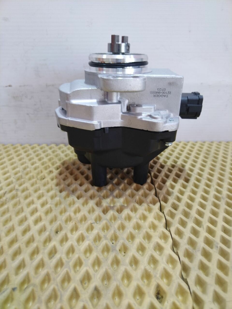 Трамблер Nissan ga15 8+2