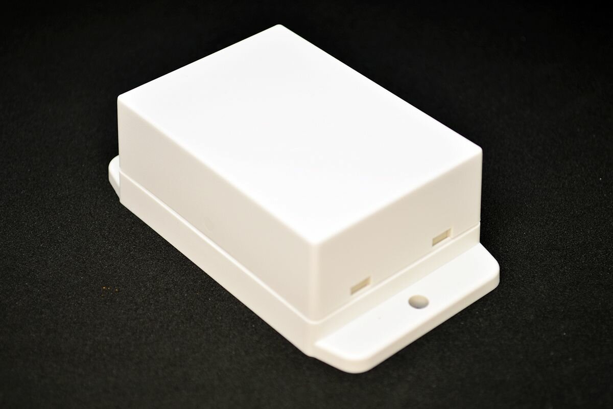 Корпус GAINTA NUB705029WH Корпус: универсальный Х: 50,4мм Y: 70мм Z: 29,5мм с креплениями 1шт