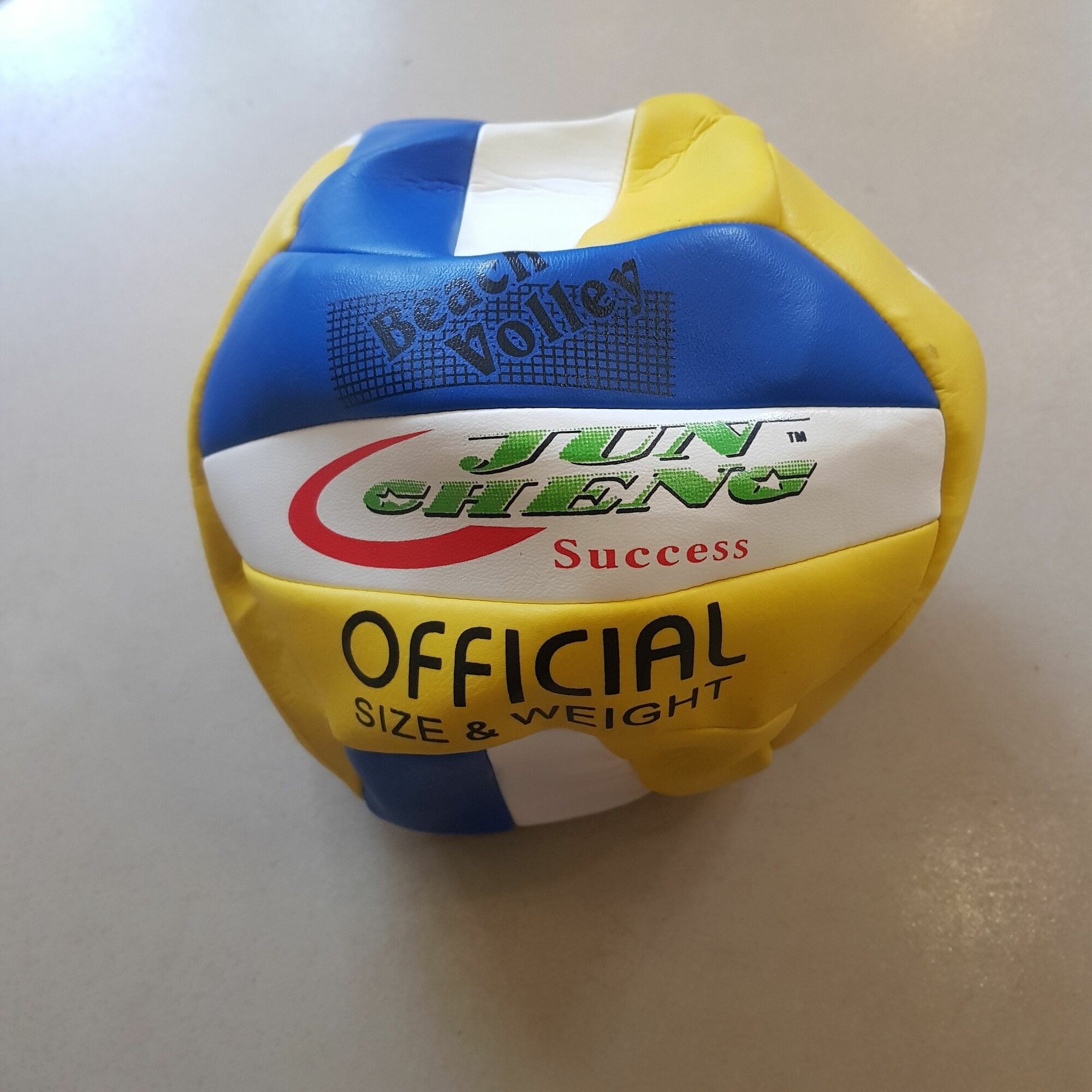 Мяч Волейбольный "Beach Volley" прошитый, ( продажа в сдутом состоянии)