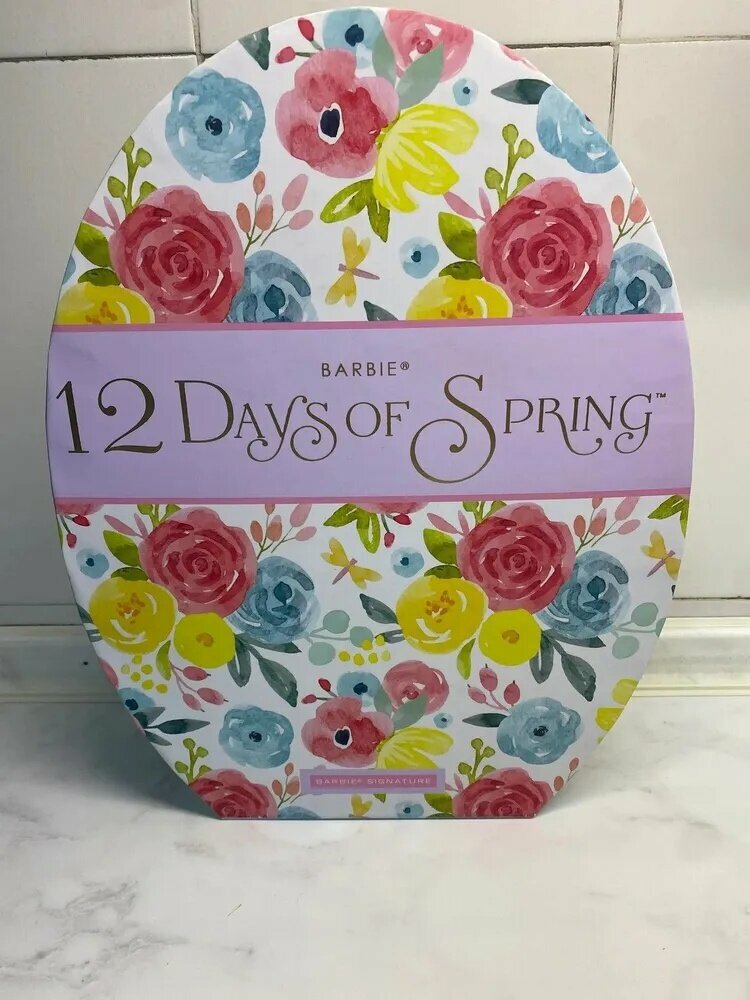 Кукла Барби коллекционная и адвент-календарь Barbie Signature 12 дней весны