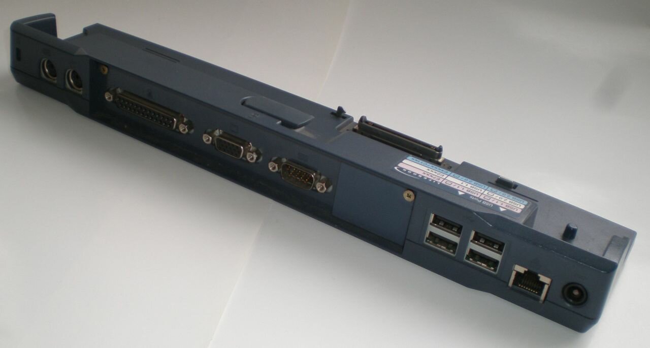 Репликатор портов Fujitsu-Siemens FPCPR37B Lifebook E7010, E7110, E4010, E3010, E2010, C1110