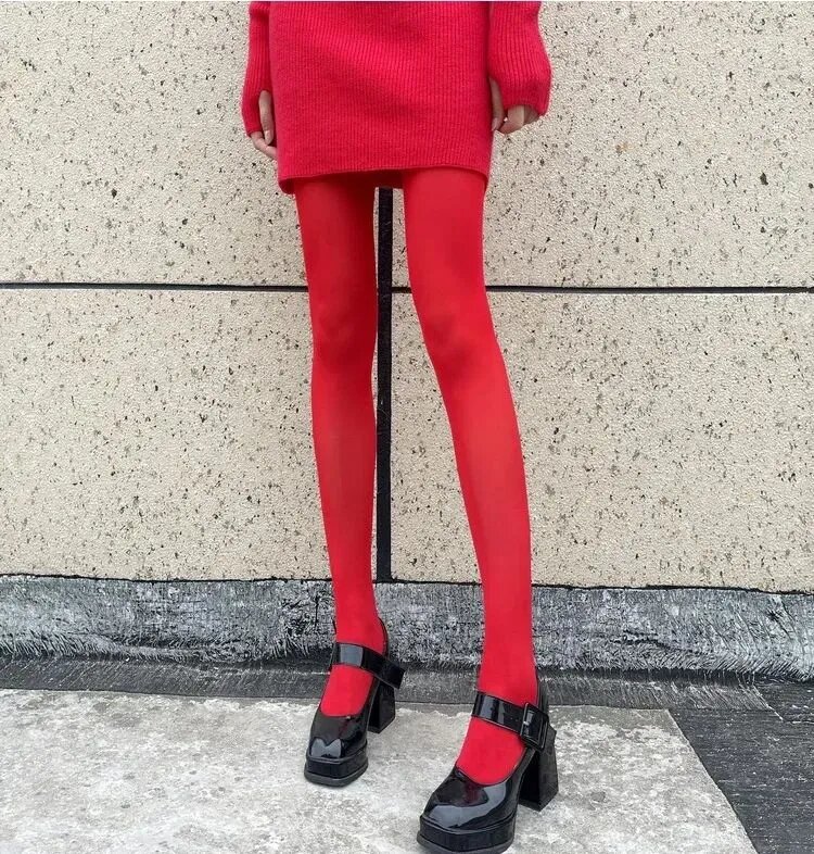 Колготки Матовые, цвет RED, размер универсальный.