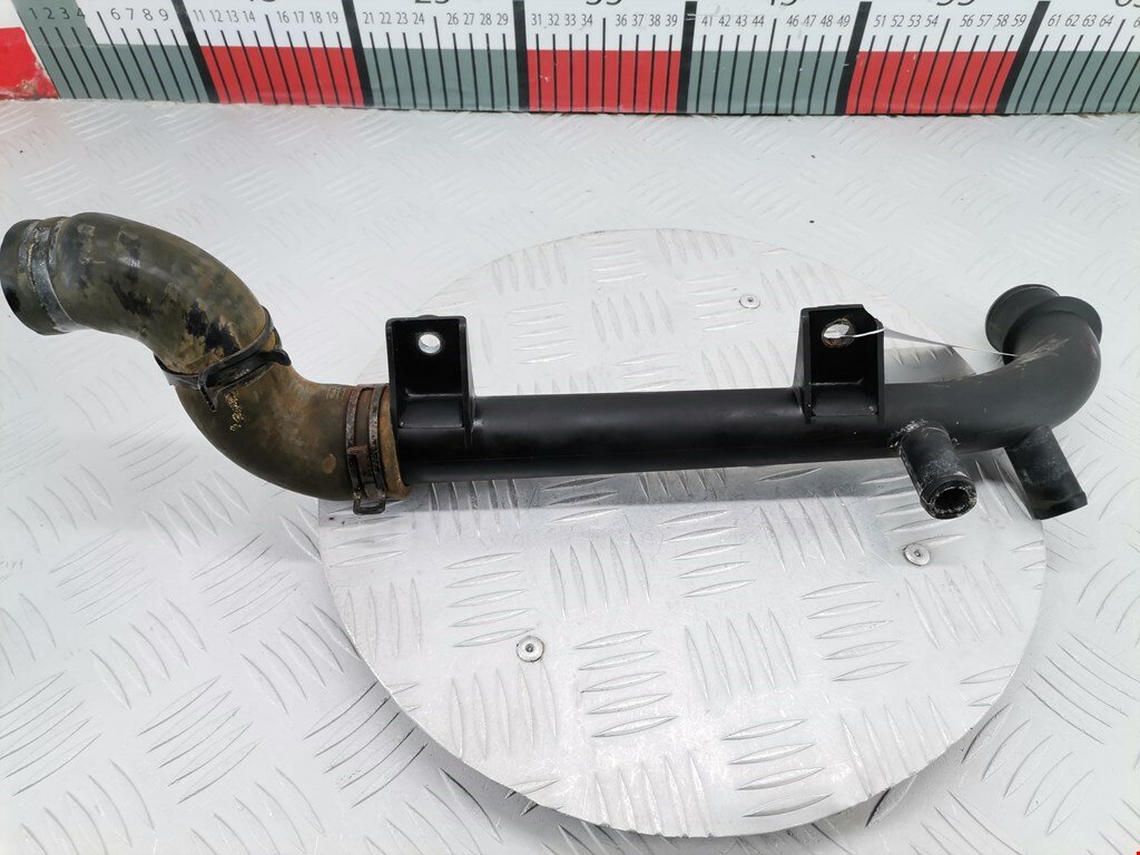 Патрубок охлаждения Daewoo Kalos 96273608 арт. 1671502