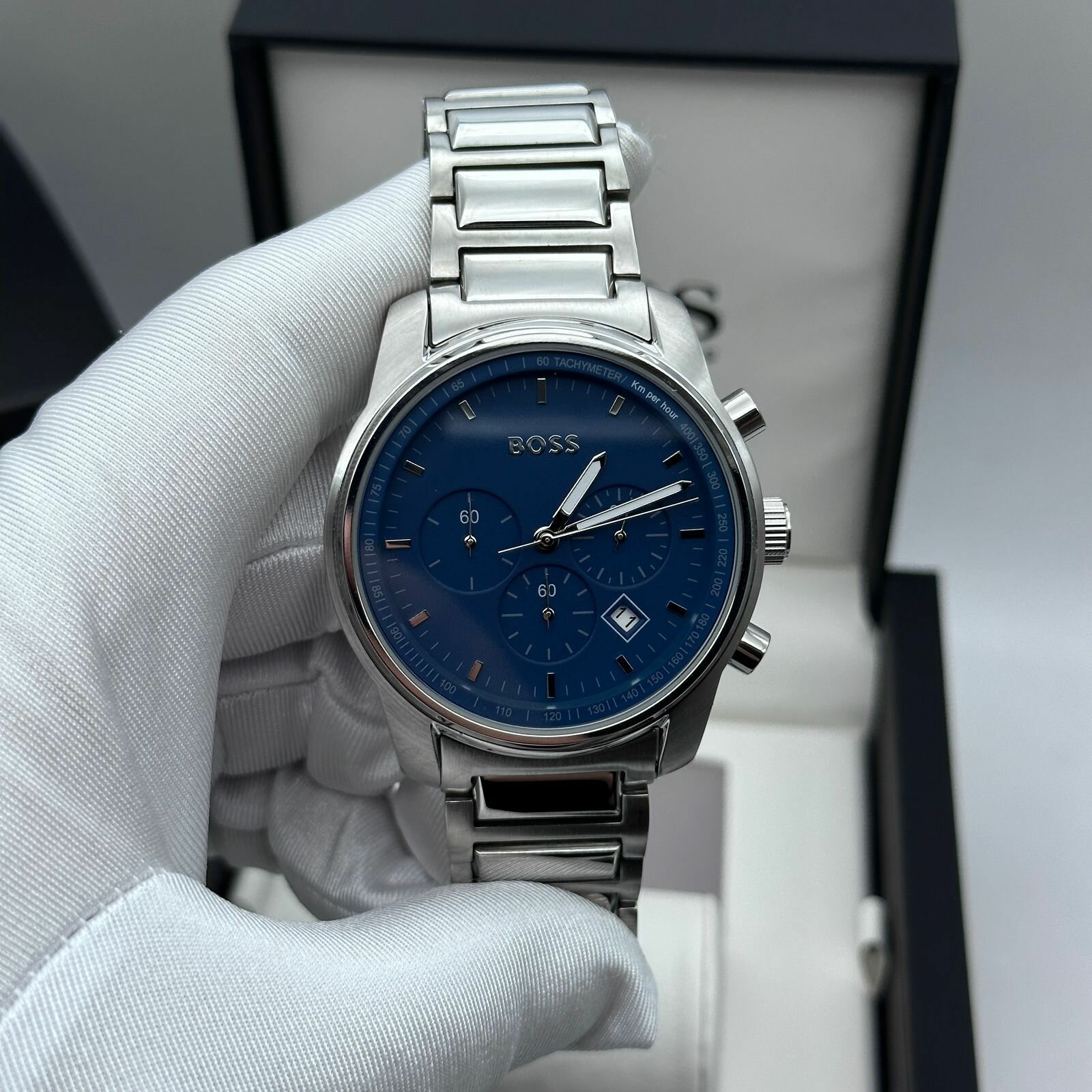 Наручные часы BOSS