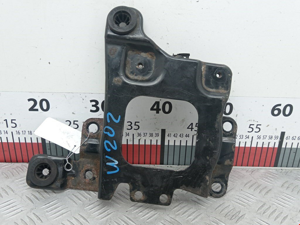 Крепление (корпус) аккумулятора Ford C-MAX 2 AV61R6K034AB арт. 1849557