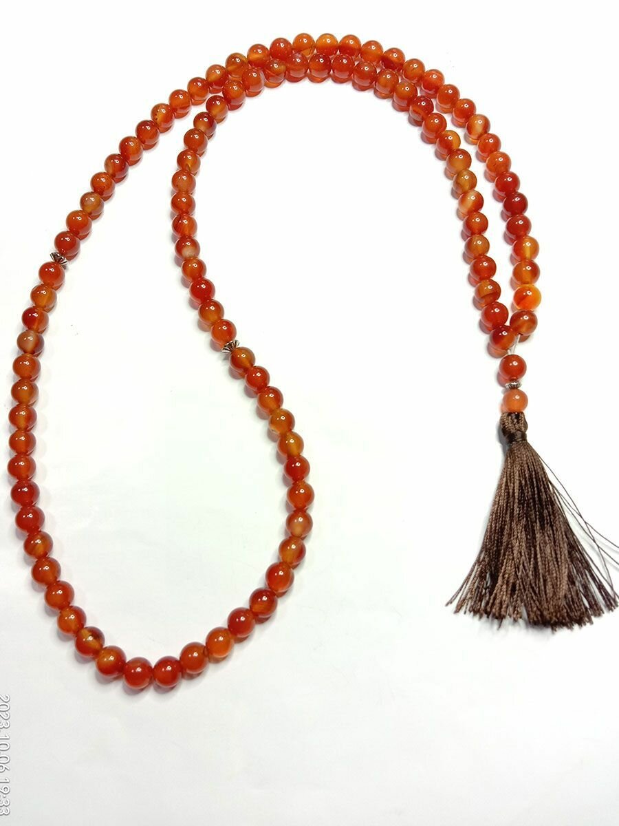 Мусульманские четки из сердолика 33 бусин, диаметр 8 мм. в коробке