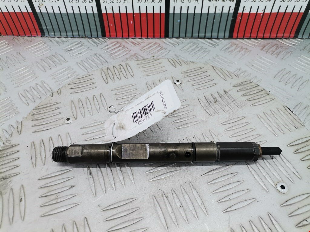 Форсунка дизельная механическая Volkswagen Passat 5 GP 059130201G арт. 1808975