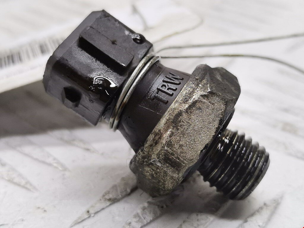 Датчик давления масла BMW 7-Series (E65/E66) 12618611273 арт. 2062387