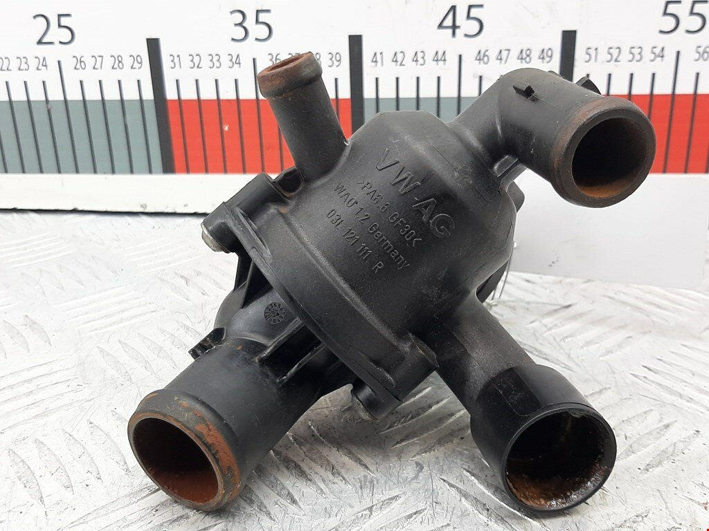 Корпус термостата Skoda Fabia 2 (5J) 03L121111AN арт. 2027449