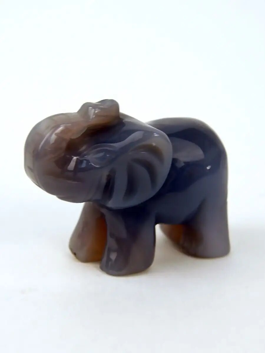 Слон из натурального камня Агат серый 40*50*25 мм