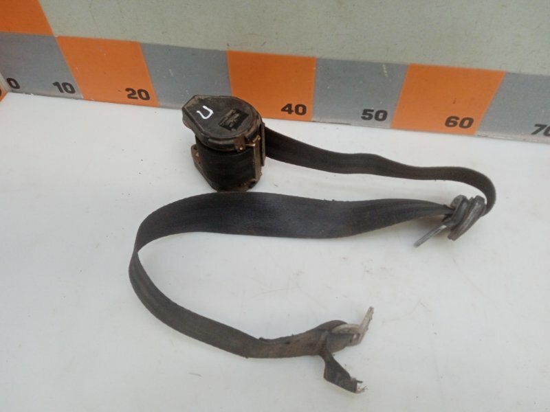 Б/У Ауди 80 Б3 Ремень безопасности передний Audi 80 1988 B3 Прав. 271558 VAG арт. 893857706A