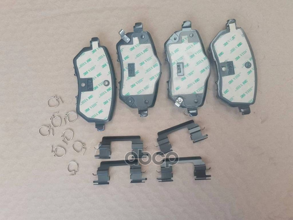 Колодки тормозные GEELY Coolray (24-) передние (4шт.) OE GEELY арт. 4048102700