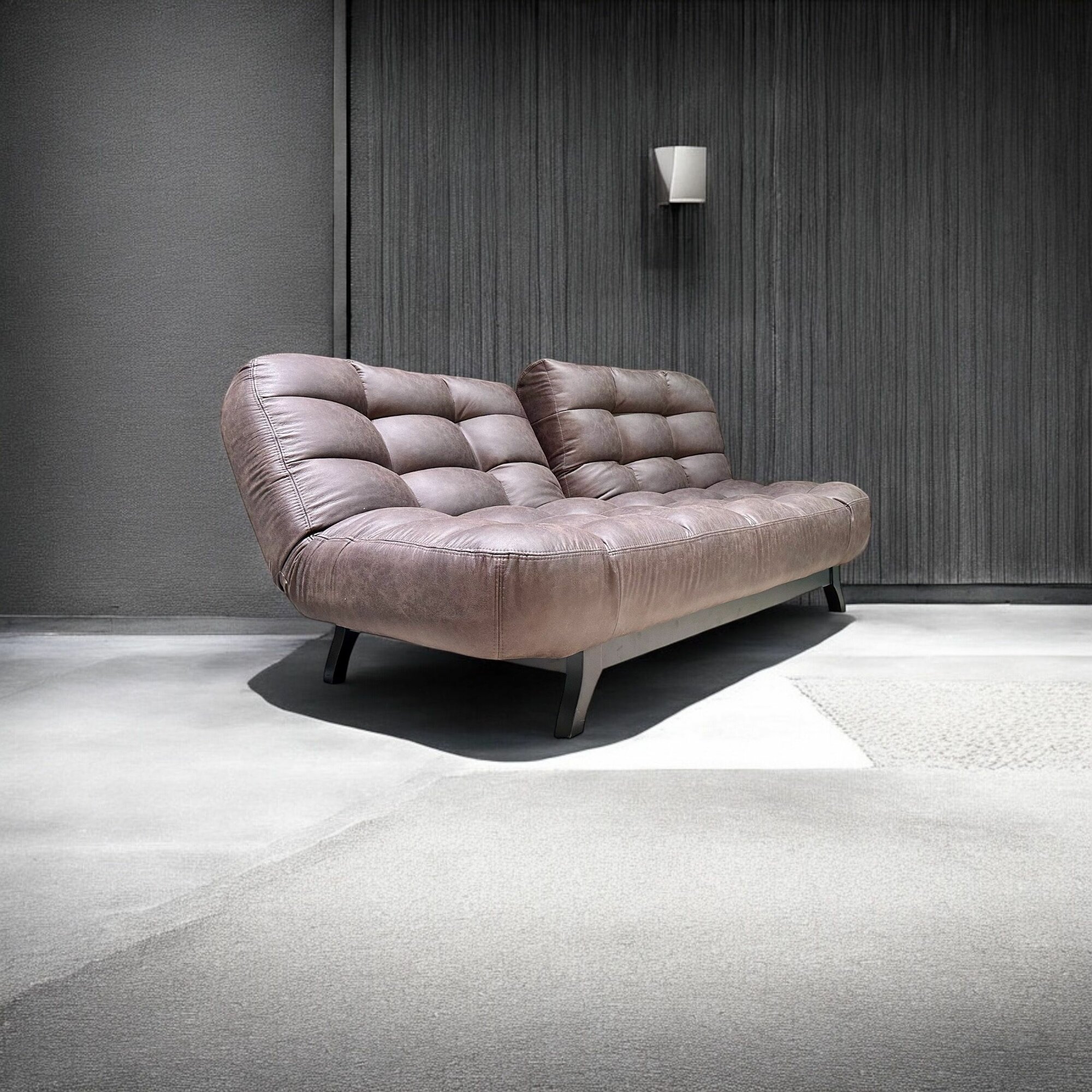 Диван кровать на ножках Ирландия сканди