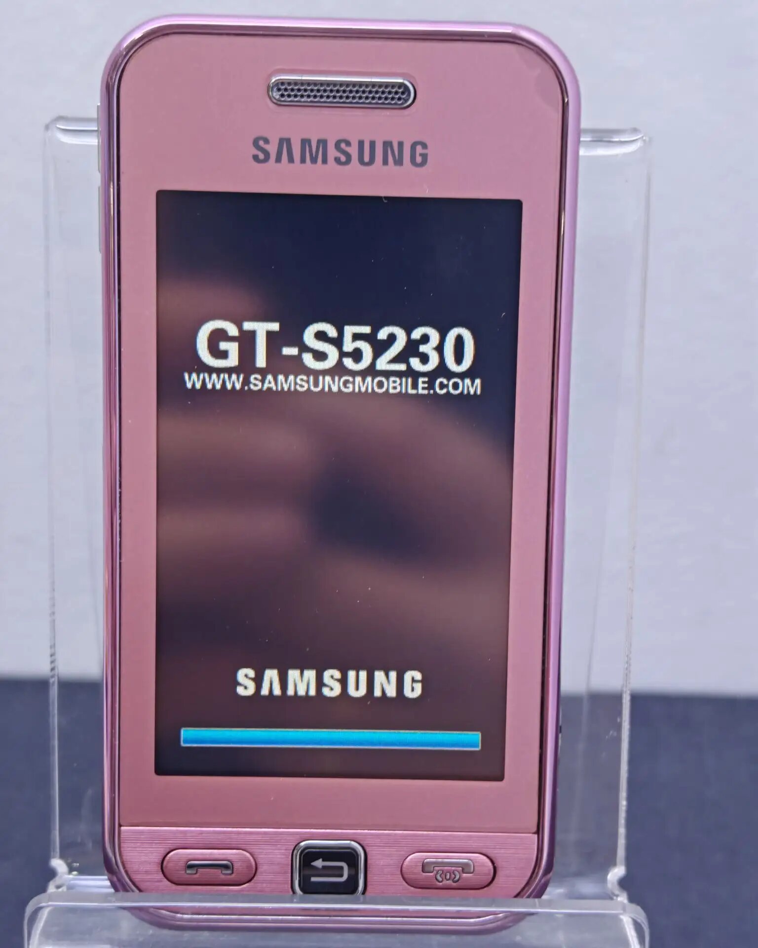 Мобильный телефон Samsung GT-S5230, розовый, 3G, сенсорный экран, уценка, Б/У