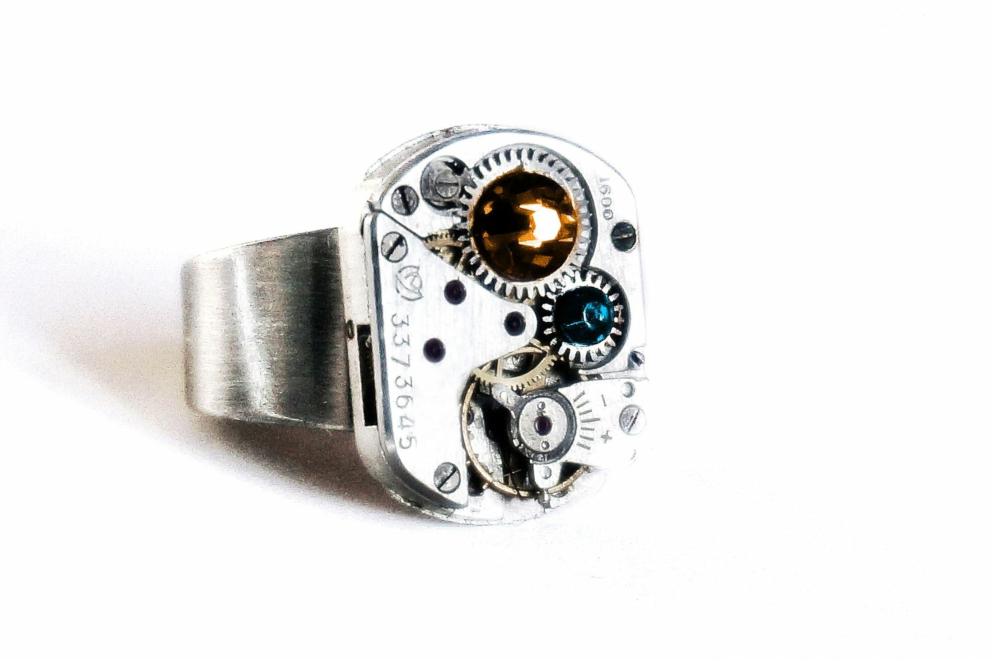 Печатка, рубин синтетический