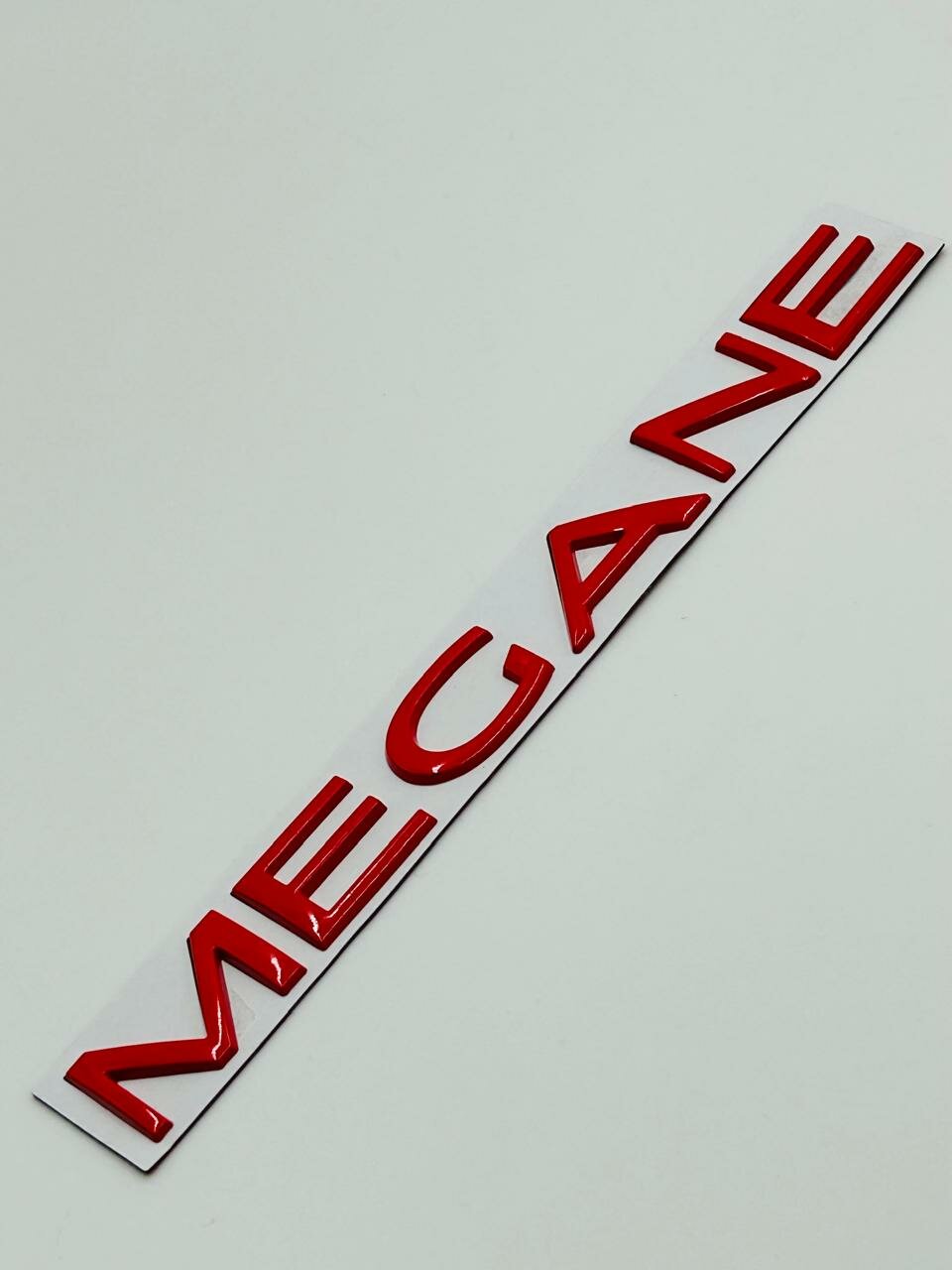 Надпись эмблема на Renault Megane Red 23.5 см