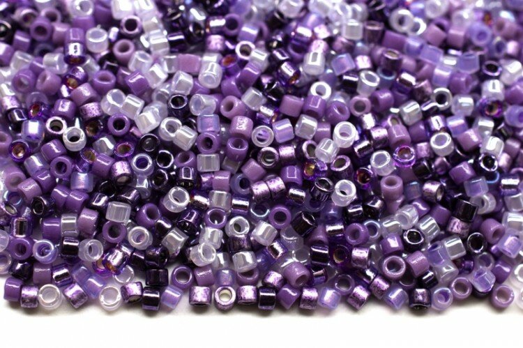 Бисер японский MIYUKI Delica цилиндр 11/0 DB-MIX9099 сиреневый туман, 5 грамм