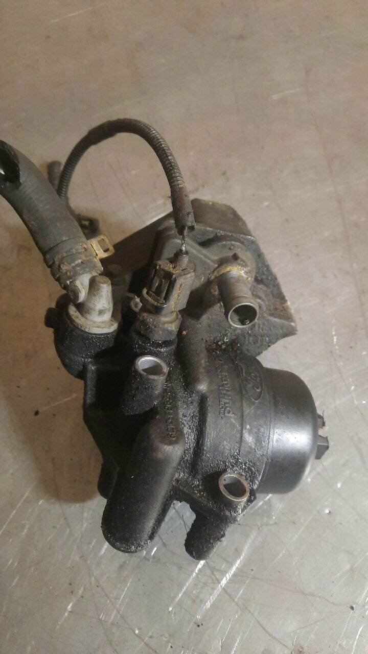 Радиатор масляный Ford Transit 7 2008