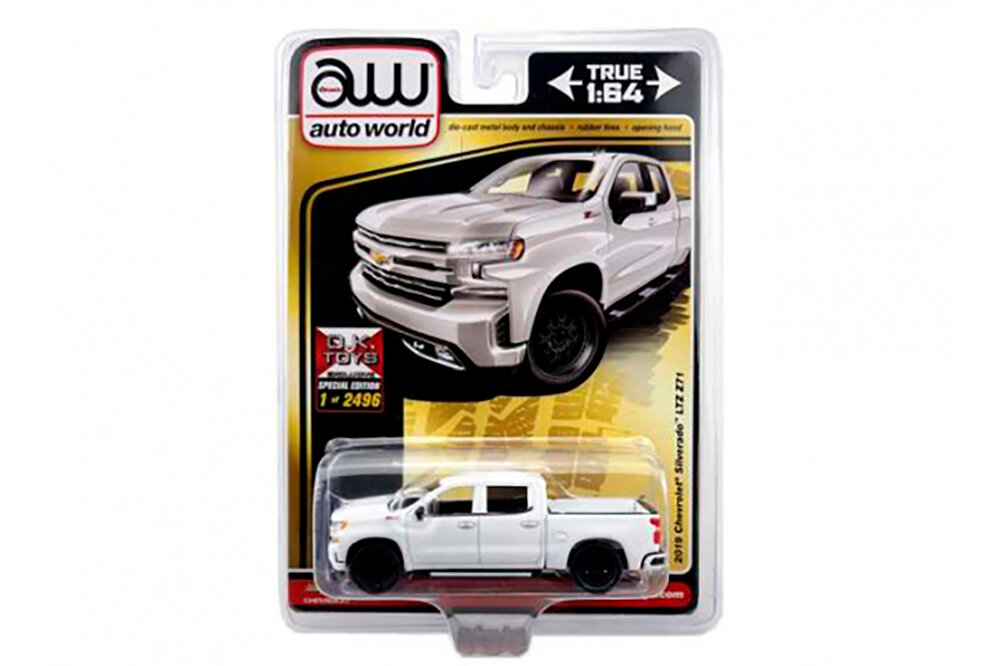 Модель коллекционная AUTO WORLD Chevrolet silverado ltz Z71 (2019), white (длина модели 6-10 см)