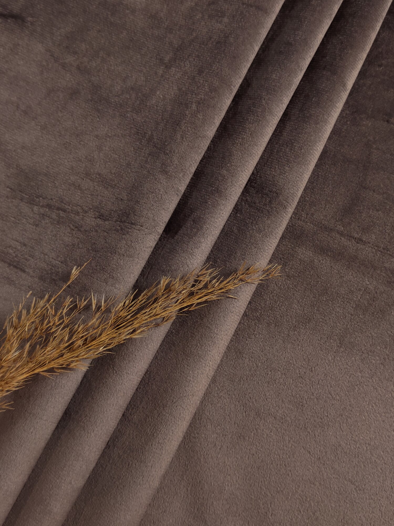 Ткань для пошива штор "Бархат велюр" на отрез от 1 м, цвет коричнево-лиловый, производитель Турция