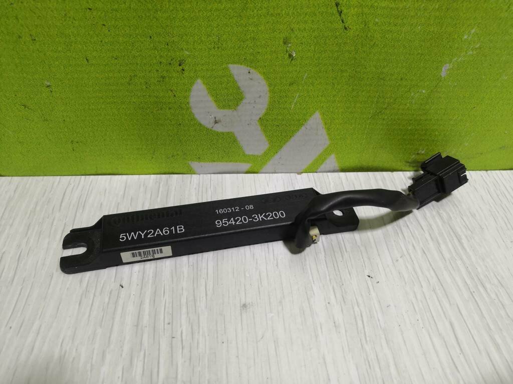 Антенна Kia Optima 3 2010-2015