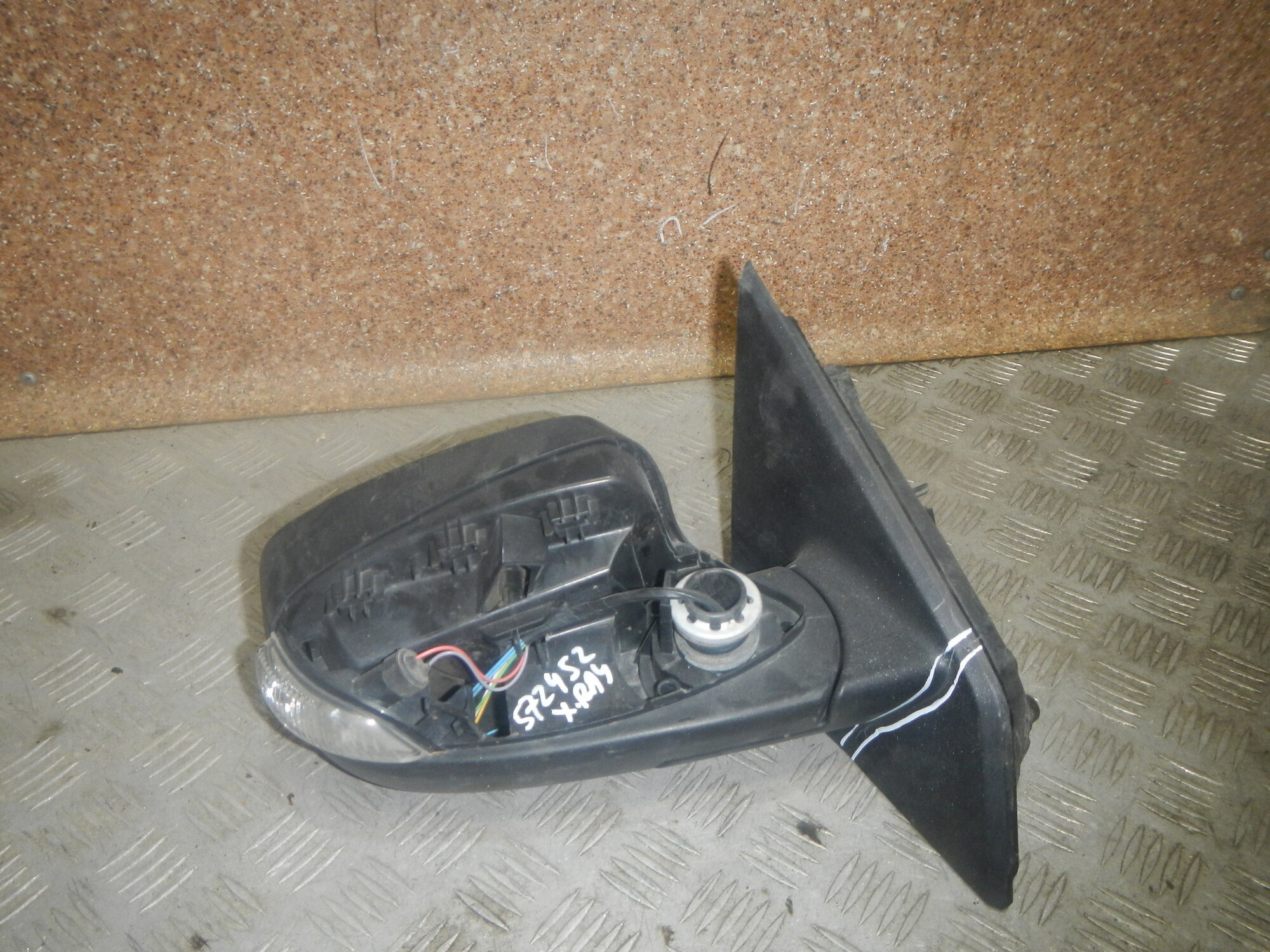 Б/У Зеркало правое электрическое, ВАЗ (VAZ)-LADA XRAY LADA XRAY (15-) Нет куска корпуса, трещина, сломано 2 крепления. 5...