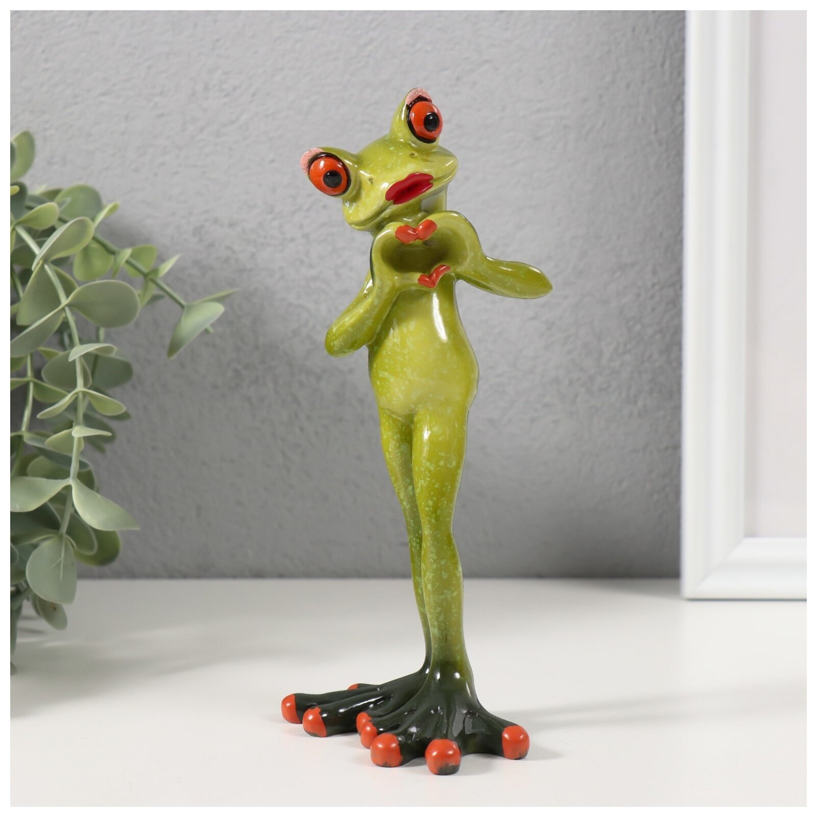 Декоративная фигурка «Лягушонок От всего сердца», 7х6х16 см.