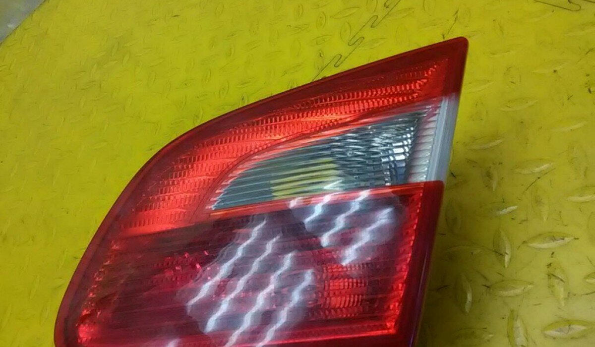 Фонарь задний Superb II Skoda 3T5945094