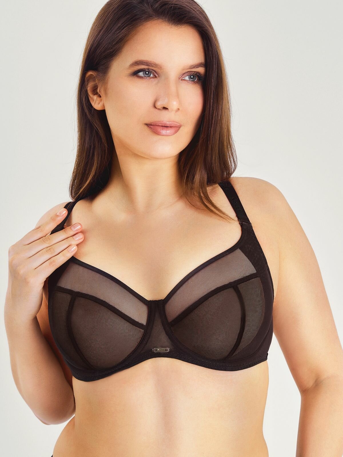 Бюстгальтер-невидимка