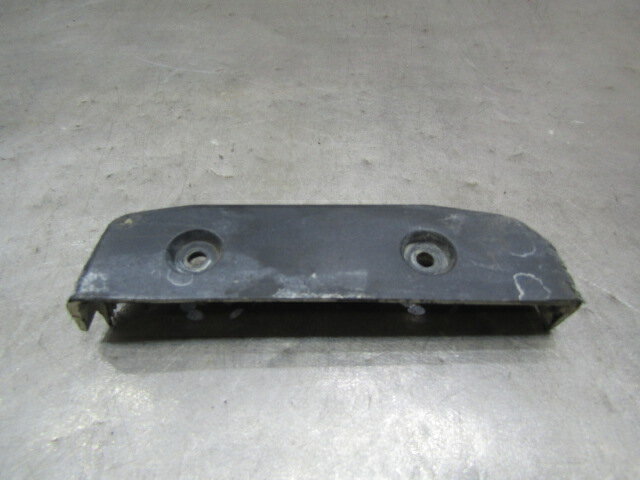 Заглушка усилителя бампера правая Scania 6-series