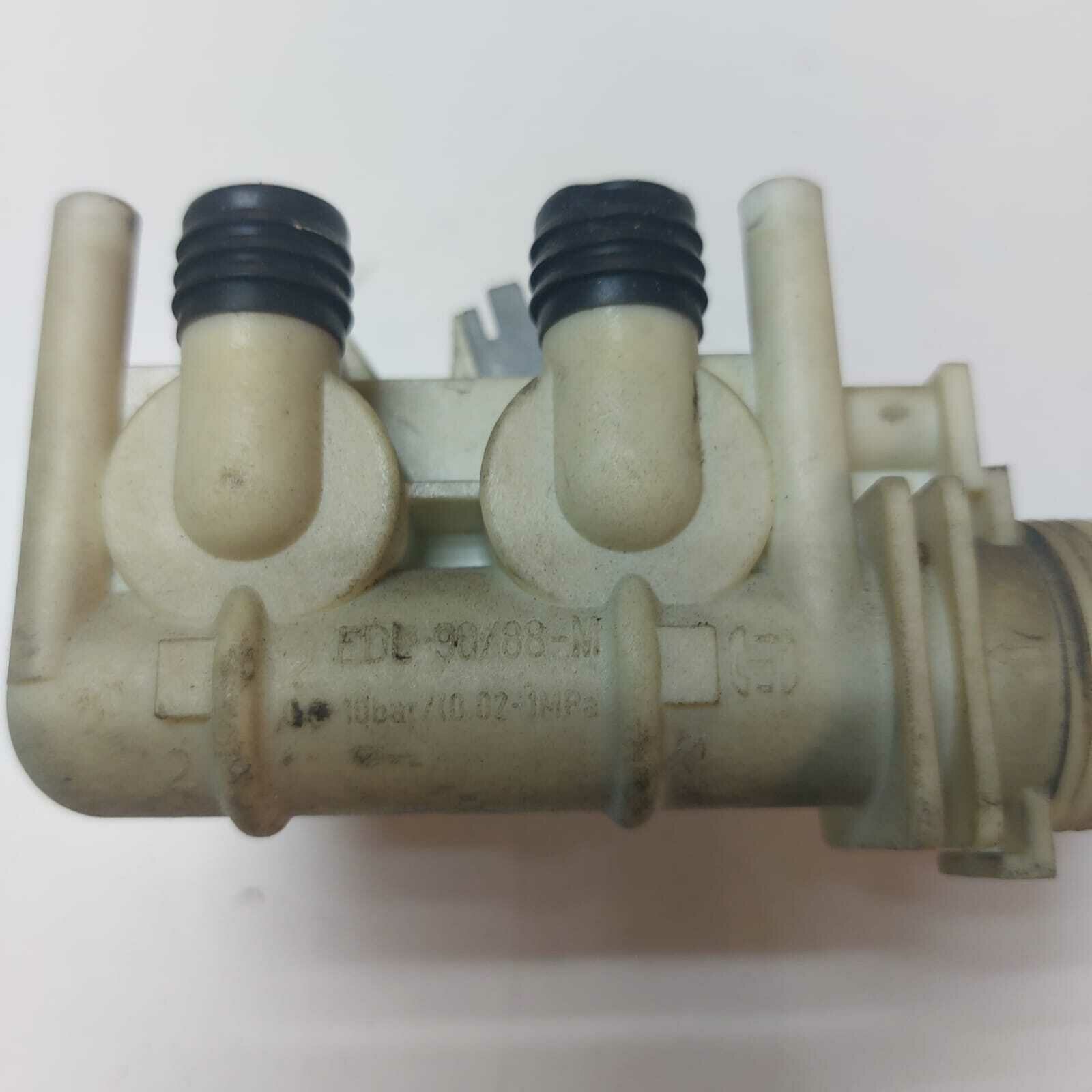 Клапан подачи воды для стиральной машины Ariston C00111096 б/у