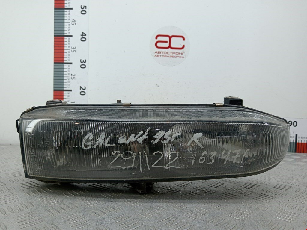 Фара правая Mitsubishi Galant 7 10037833 арт. 2201198