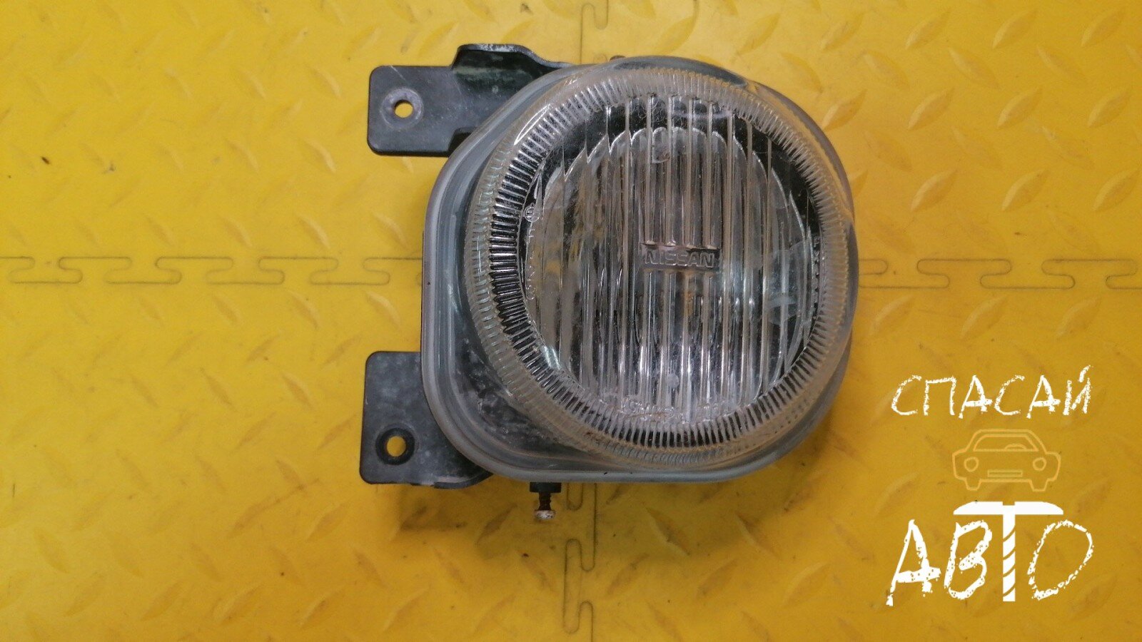 Фара противотуманная Micra (K11E) Nissan