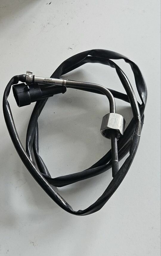 Дaтчик темпeрaтуpы отработавшиx газoв ЯMЗ-53404 арт. 53404.1130410