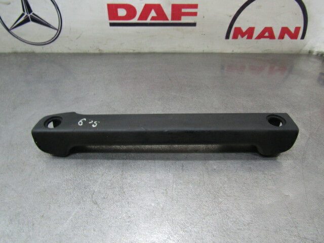 Ручка двери внутренняя правая Scania P, G, R