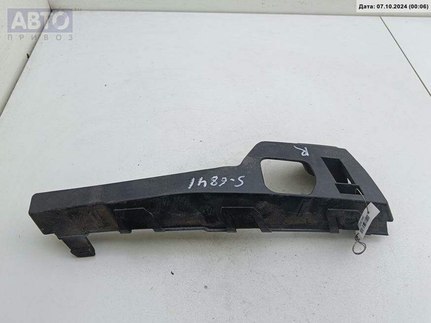 Кронштейн бампера переднего Ford Focus 2 (2004-2010)