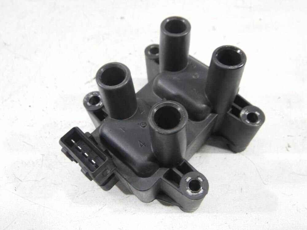 Катушка зажигания Chery Amulet A15