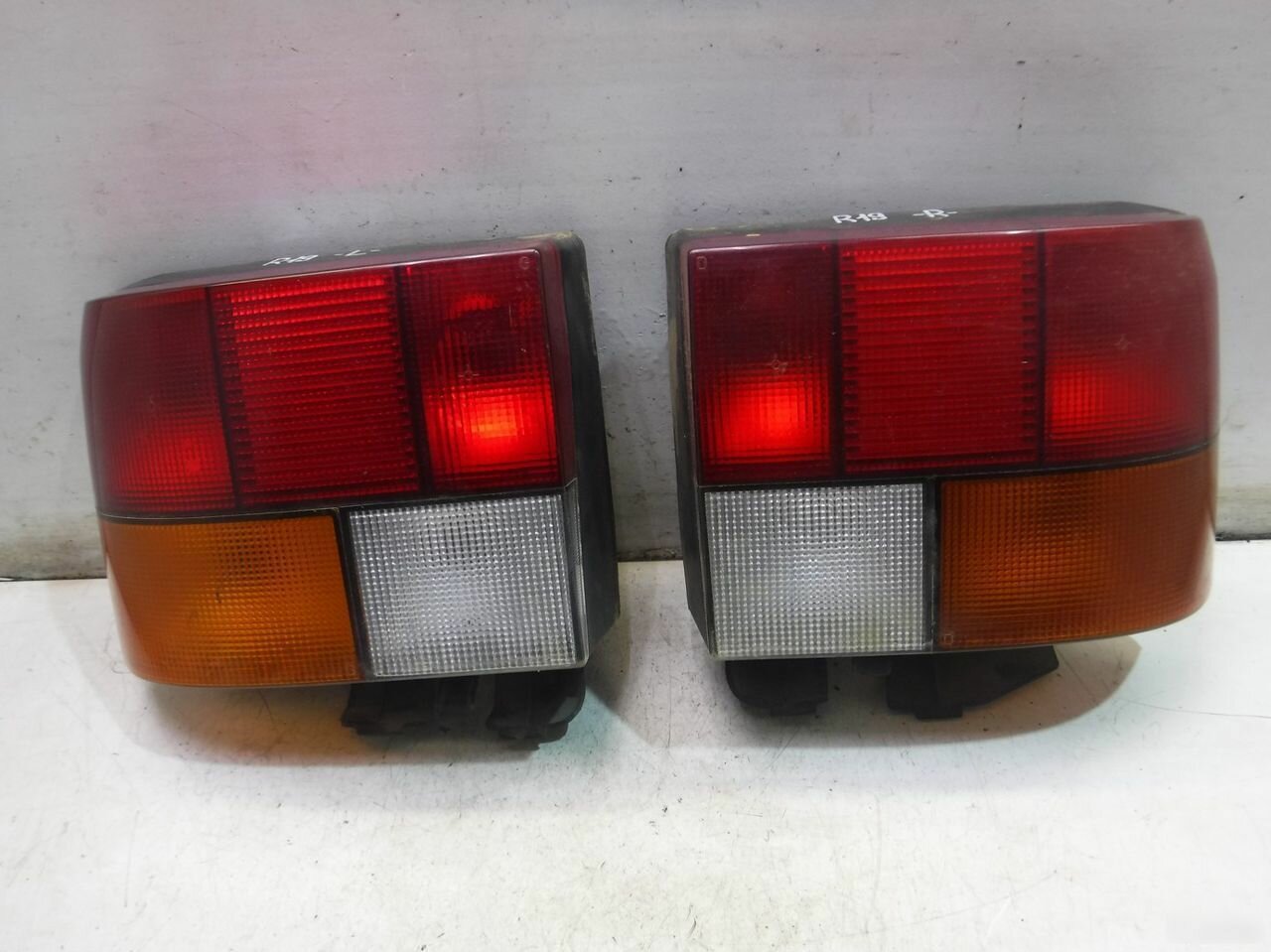 Фонарь задний Renault 19 I (1988—1992)