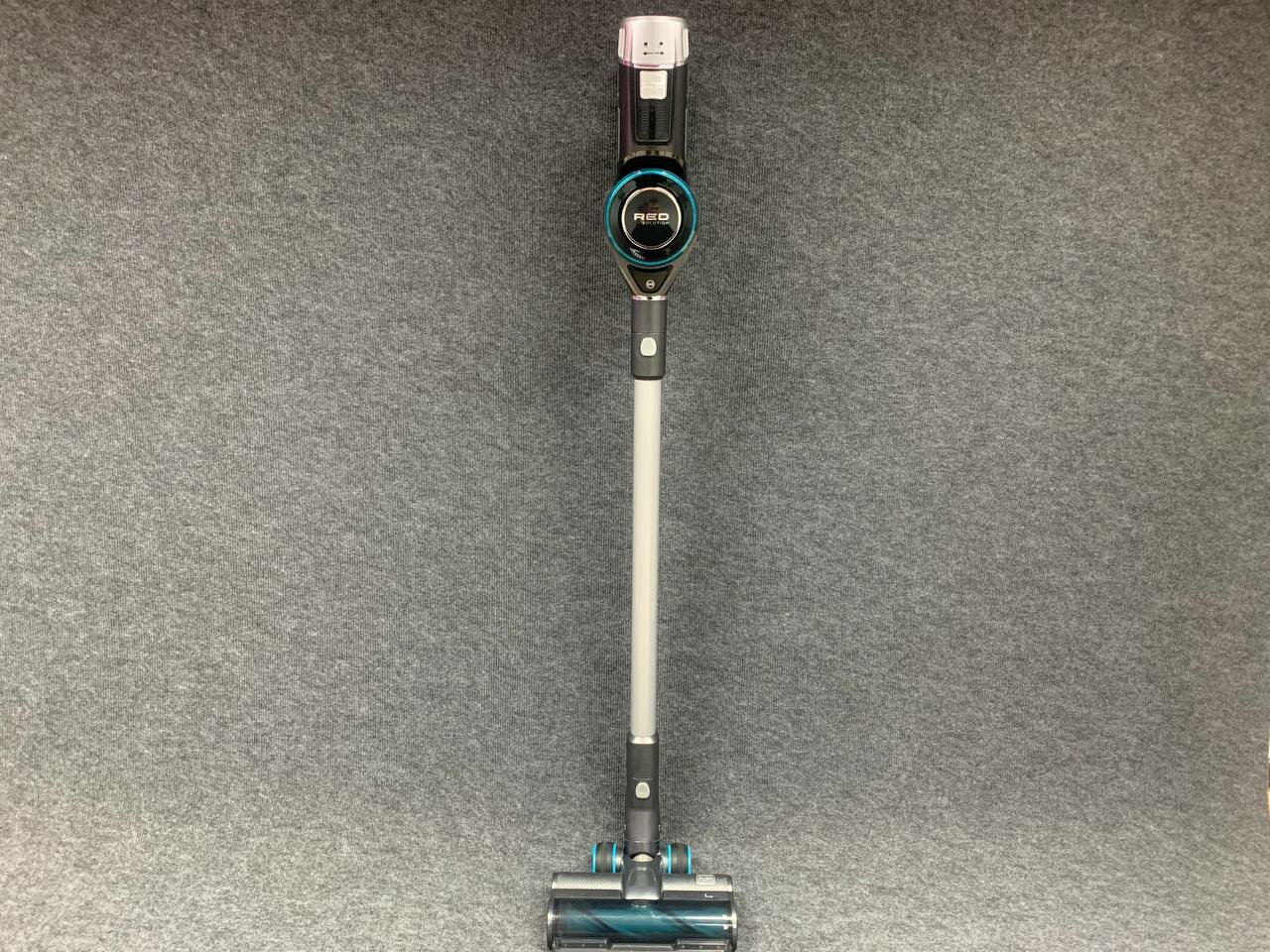 Вертикальный пылесос RED solution RV-UR3100