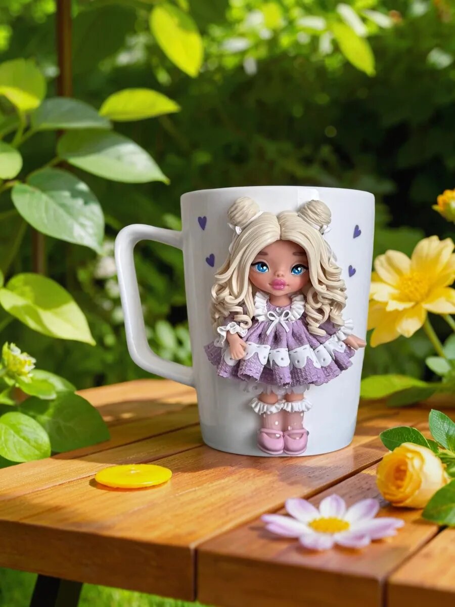 Кружка c девочкой из полимерной глиной