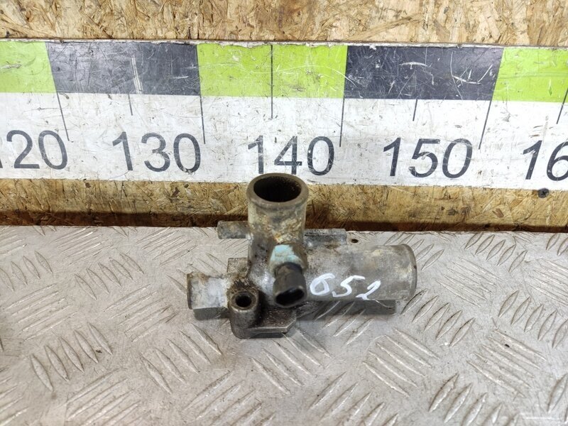 Фланец системы охлаждения VAZ 2114 2108130301410