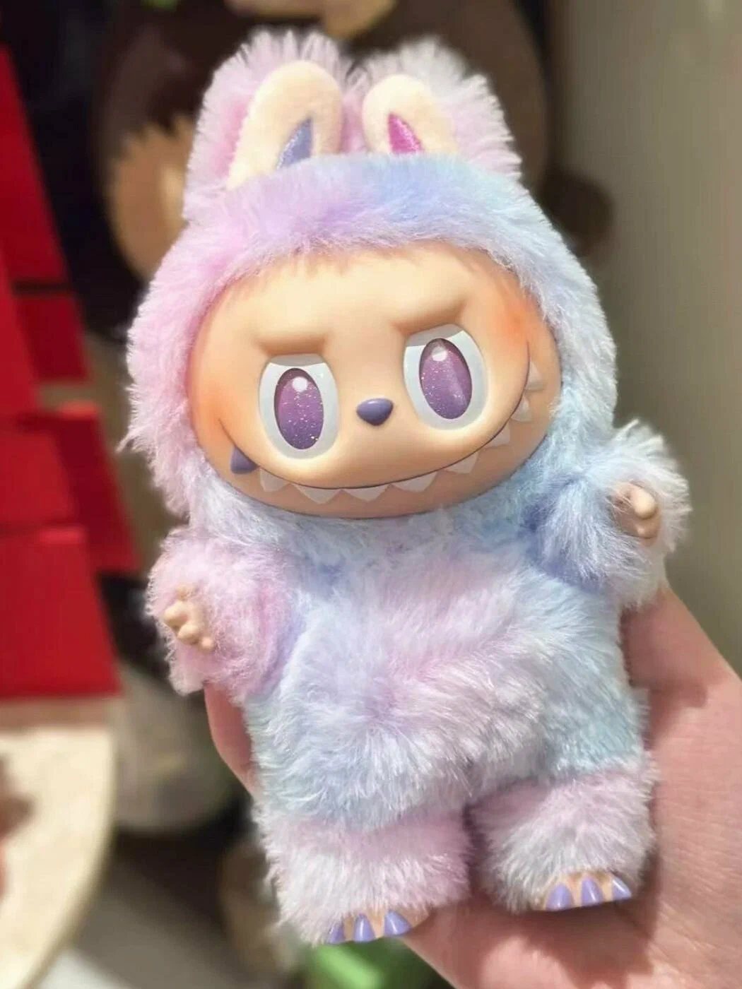 LABUBU игрушка-сюрприз 17 см мягкий плюшевый брелок в случайном цвете