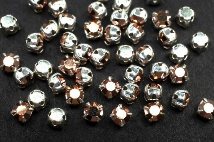 Шатоны Preciosa Maxima 4мм в оправе, цвет crystal DF Capri Gold/silver, 63-060, 10шт