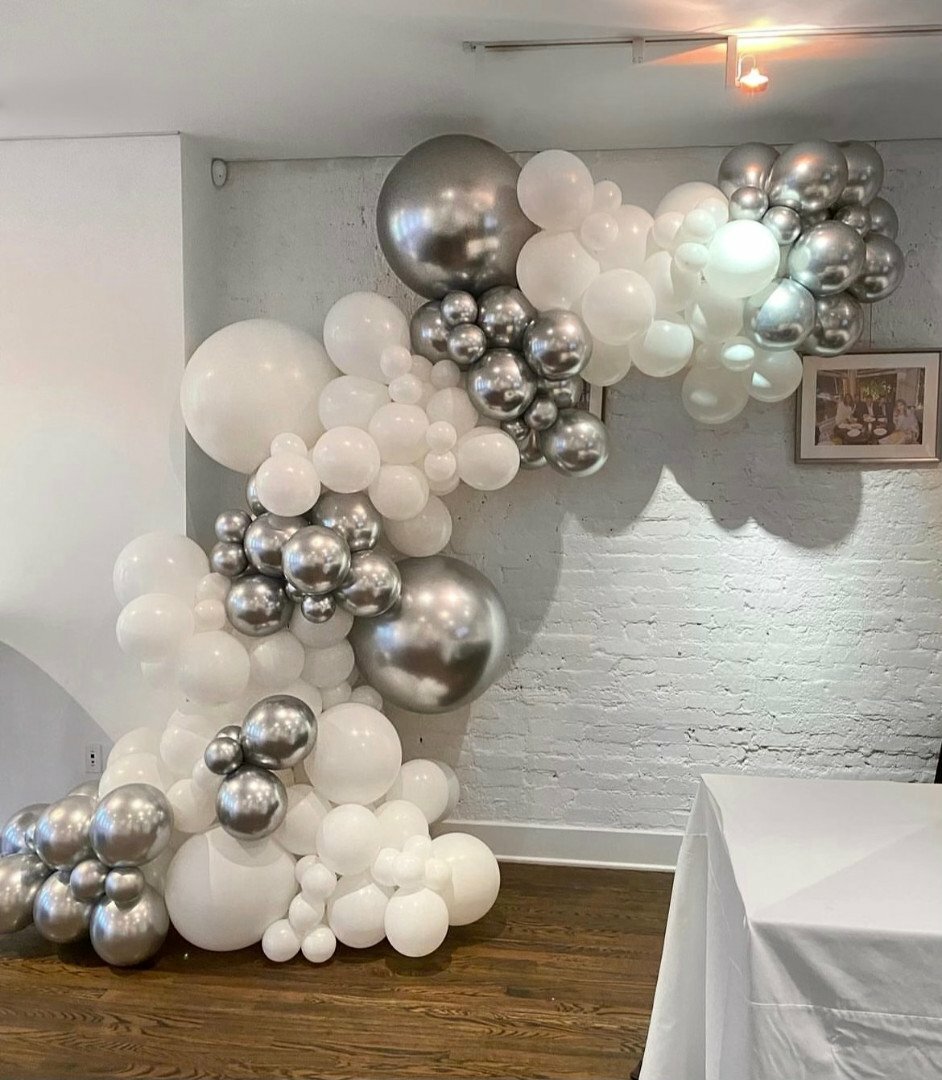 Гирлянда из шаров "Праздничная"