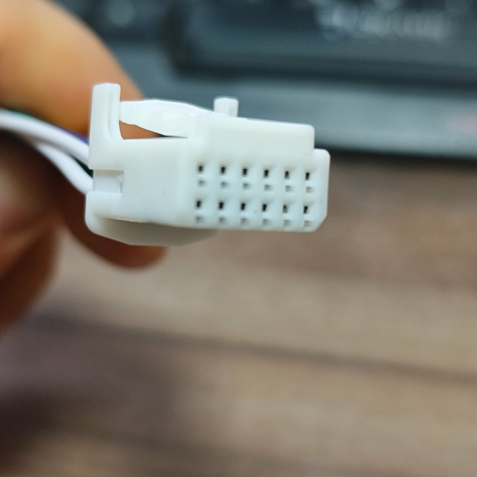 Разъем (штекер) 12 контактов камеры / зеркал / парктроника Toyota Lexus Mazda Nissan