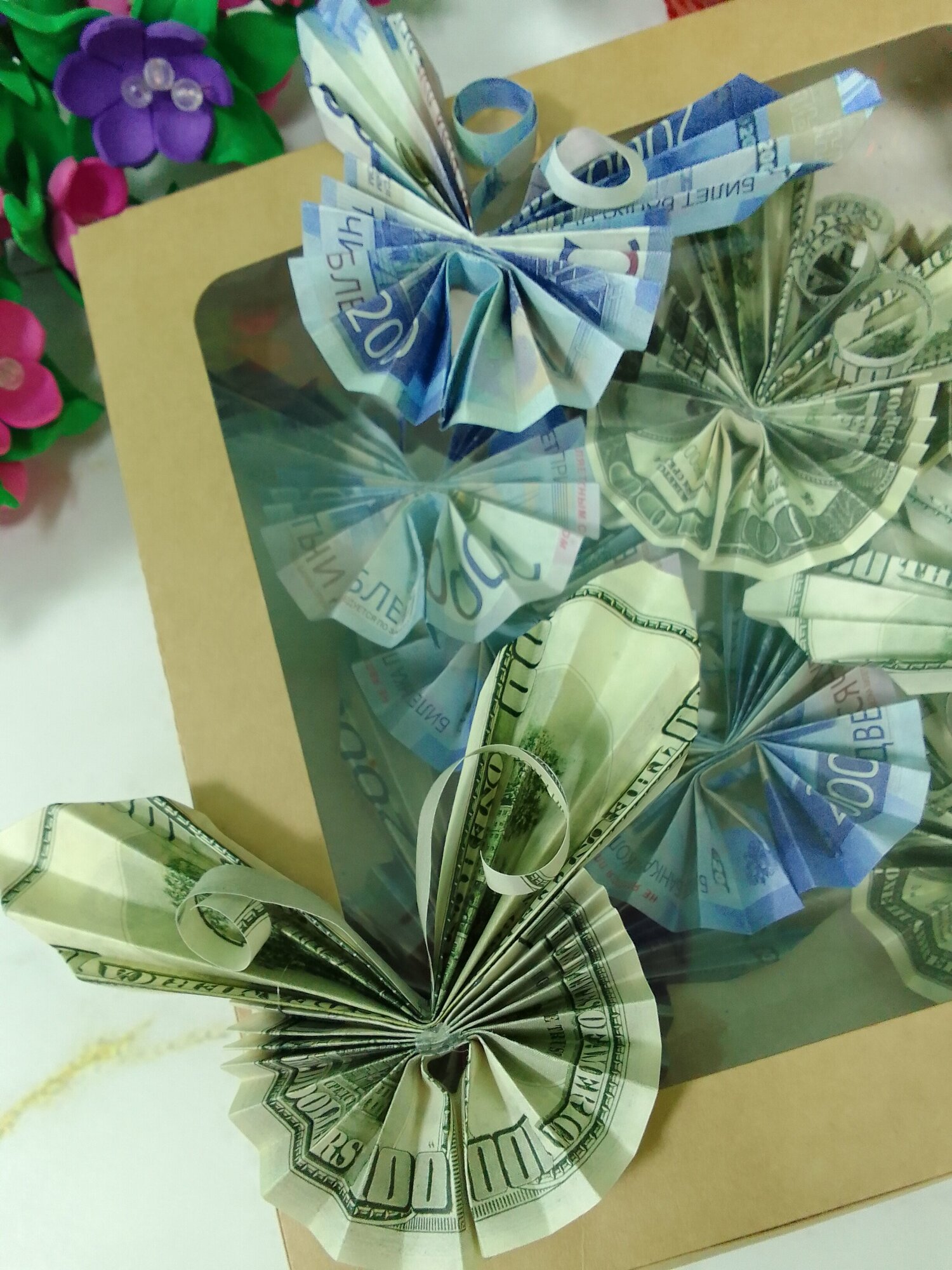 Набор бабочек из купюр