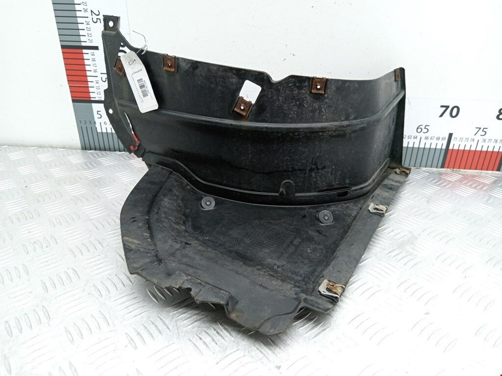 Подкрылок (защита крыла) передний правый Audi Q3 8U 8U0853888D арт. 1818728