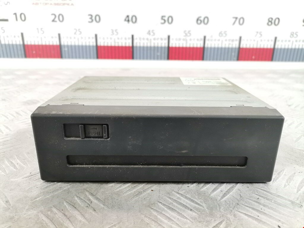 Блок навигации Toyota Prius 2 (XW20) 8684147050 арт. 1760206