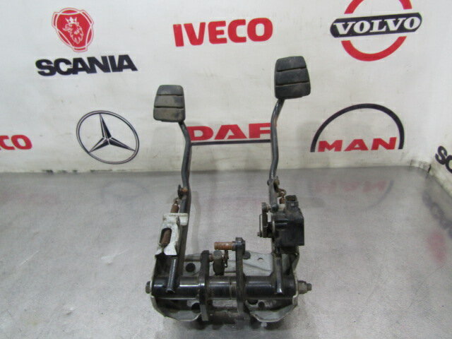 Педальный узел в сборе Scania P, R, G